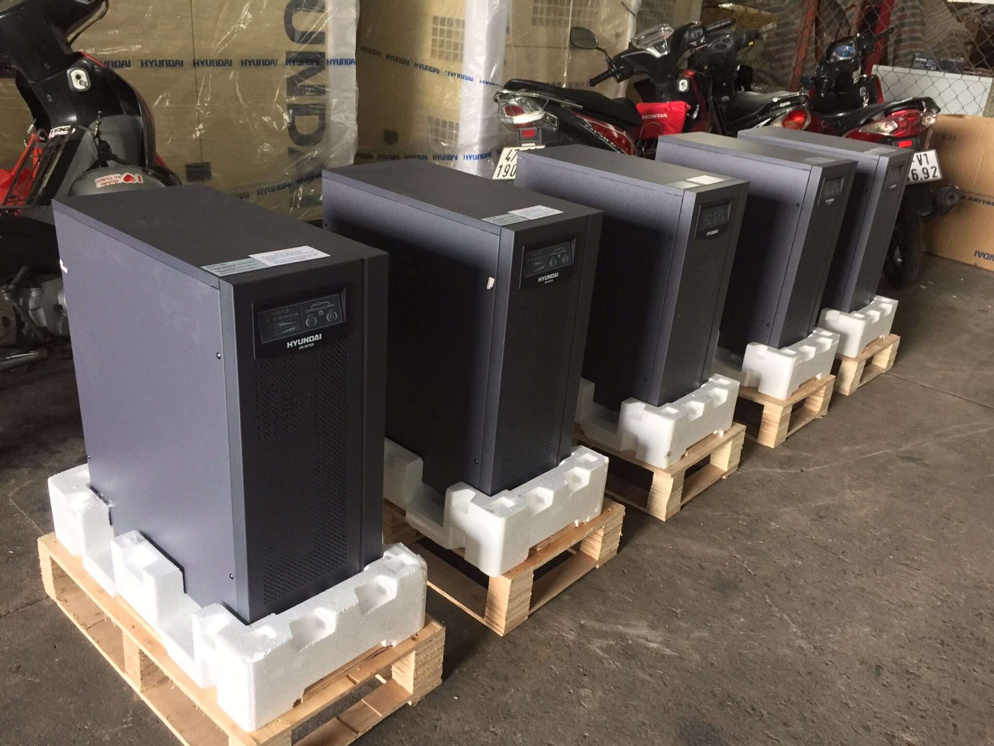 Top 10 Bộ lưu điện (UPS) tốt nhất cho máy tính